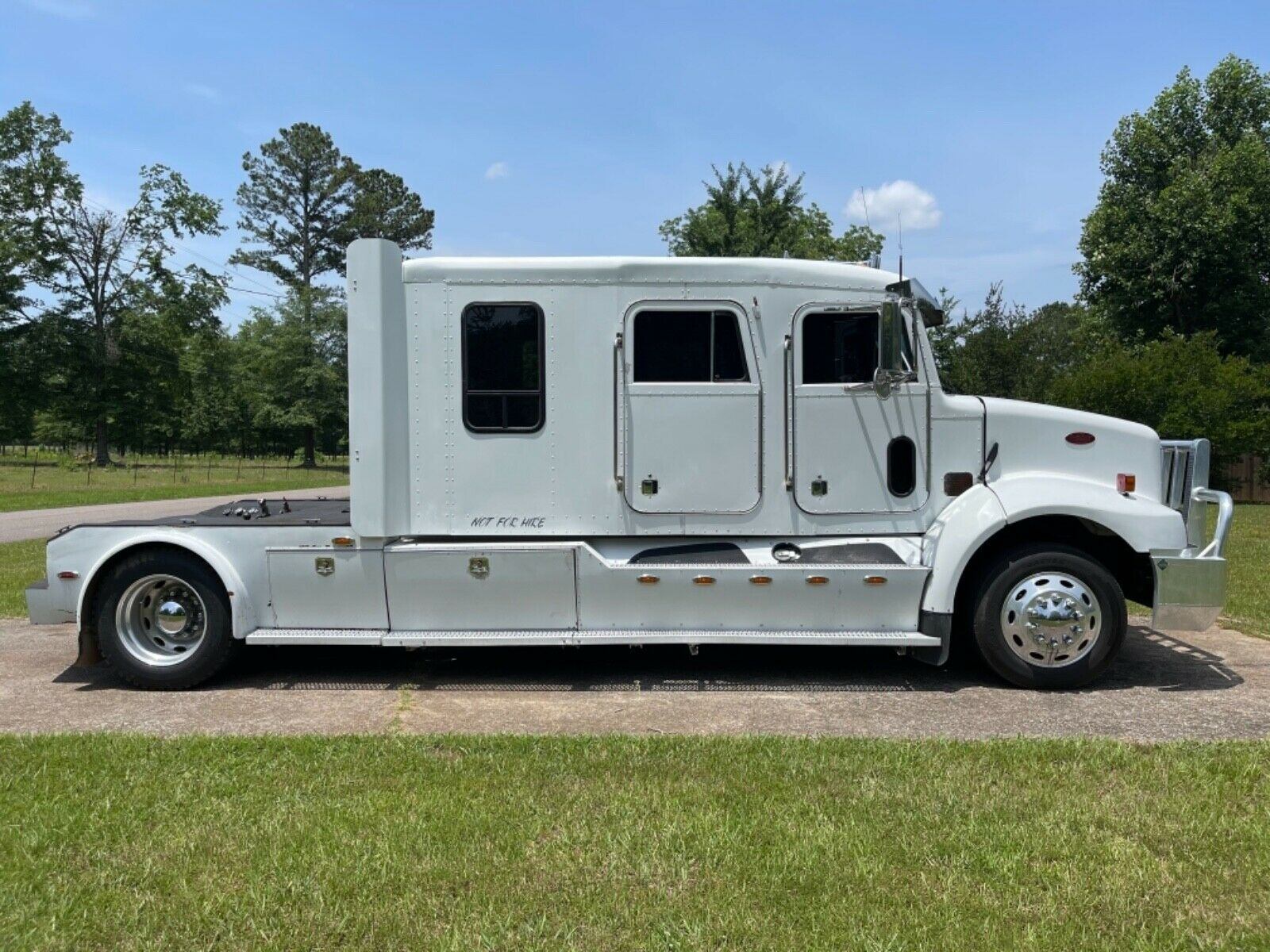 2001 Peterbilt 330 2xl Schwalbe Custom Hauler monster [custom ...