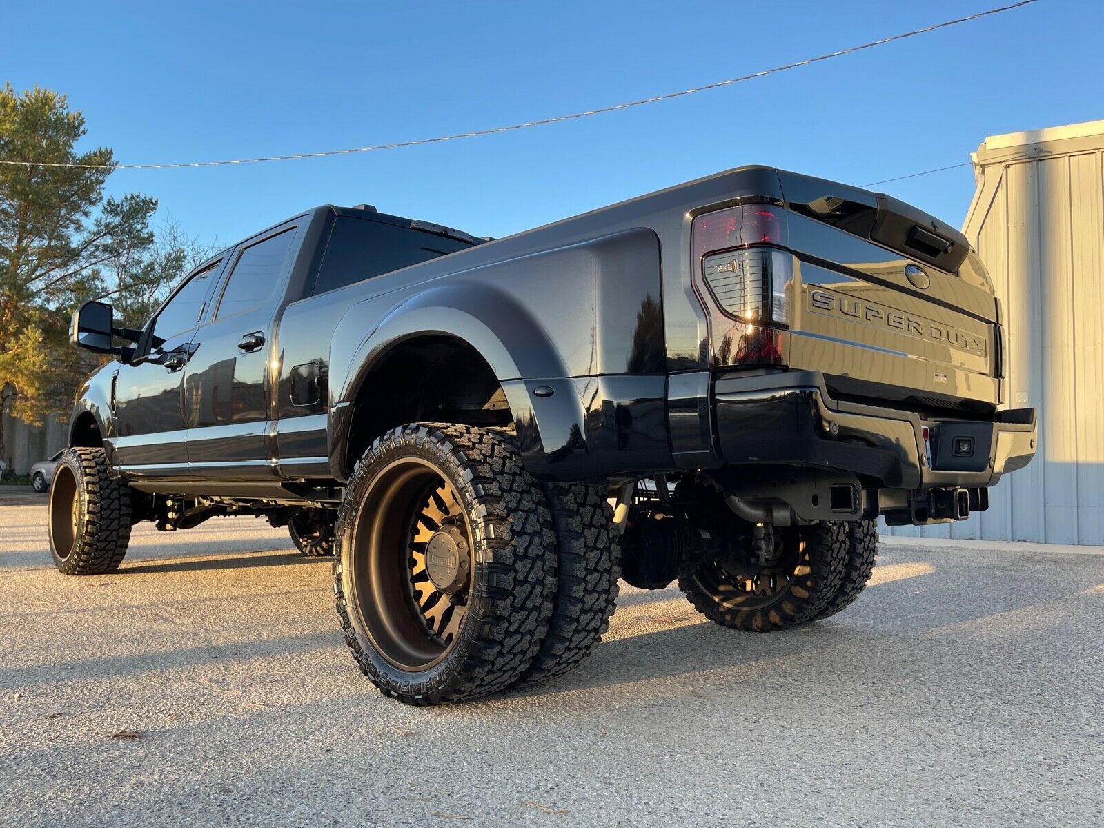 2020 Ford F-350 Super Duty monster [modified by professionals] for sale